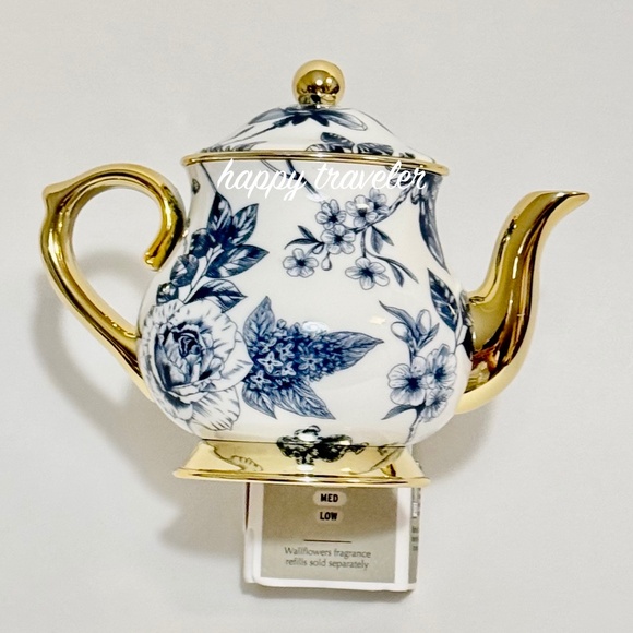 Bath & Body Works | Wall Decor | Tea Pot Wallflowers Plug | Poshmark